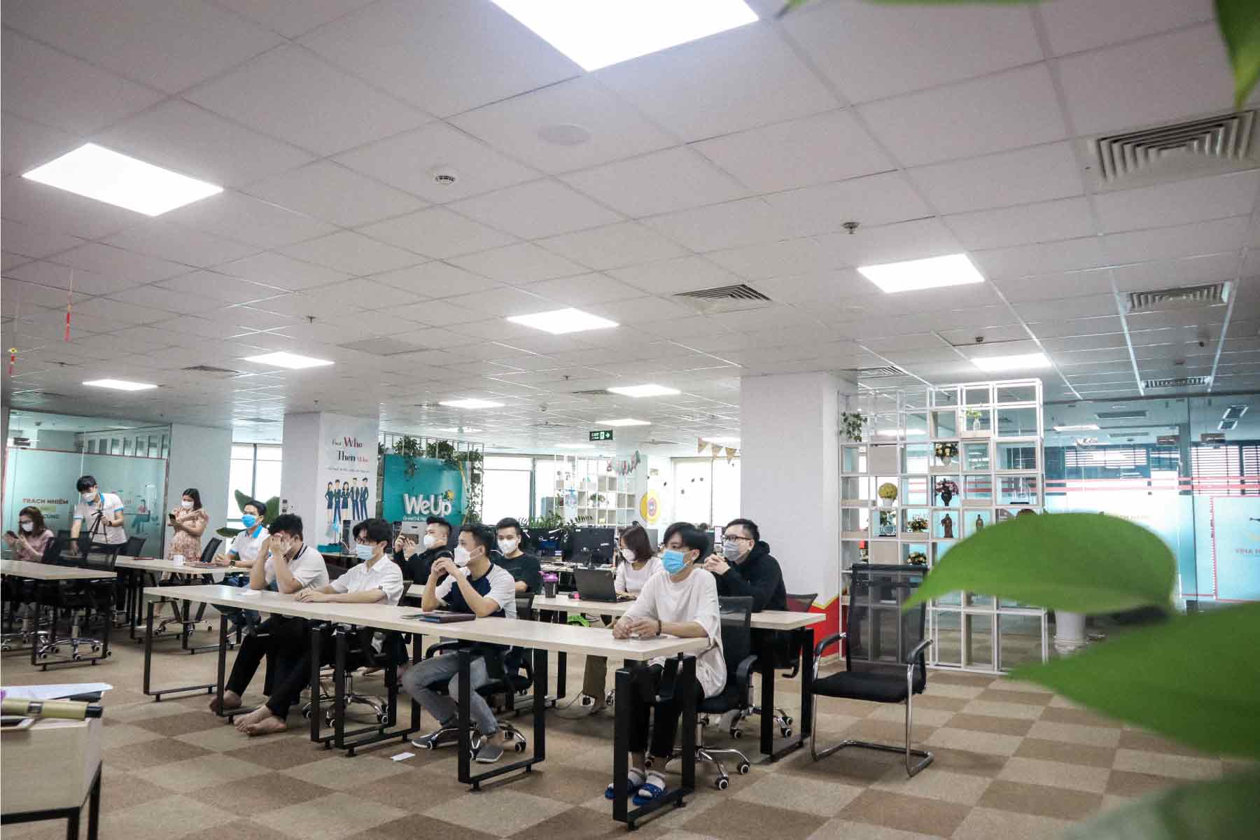 WeUp Group tổ chức chương trình WeUp Open Talk: Khơi nguồn ý tưởng